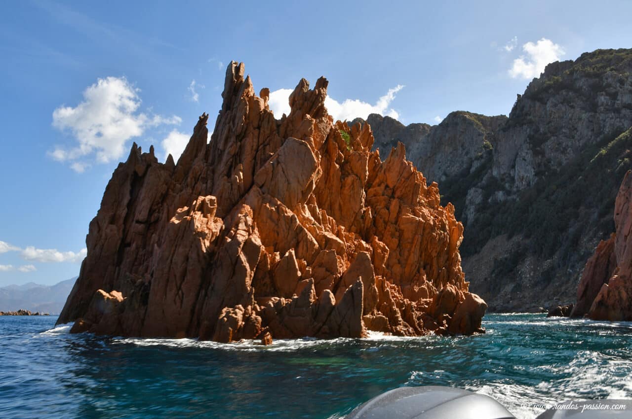Les Calanques de Piana en bateau - Randos passion